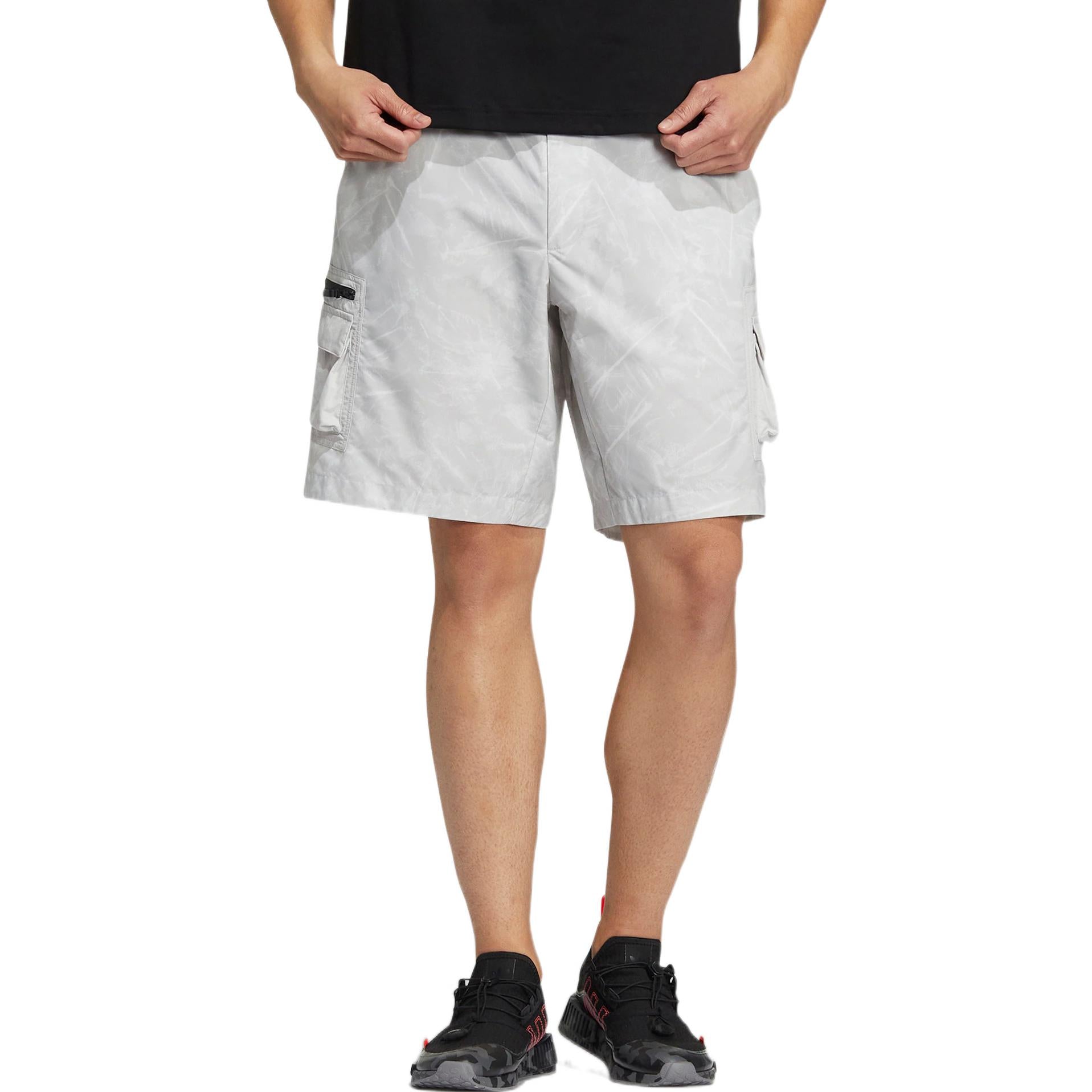 ADIDAS Adidas Gradient Straight Loose Sports Shorts